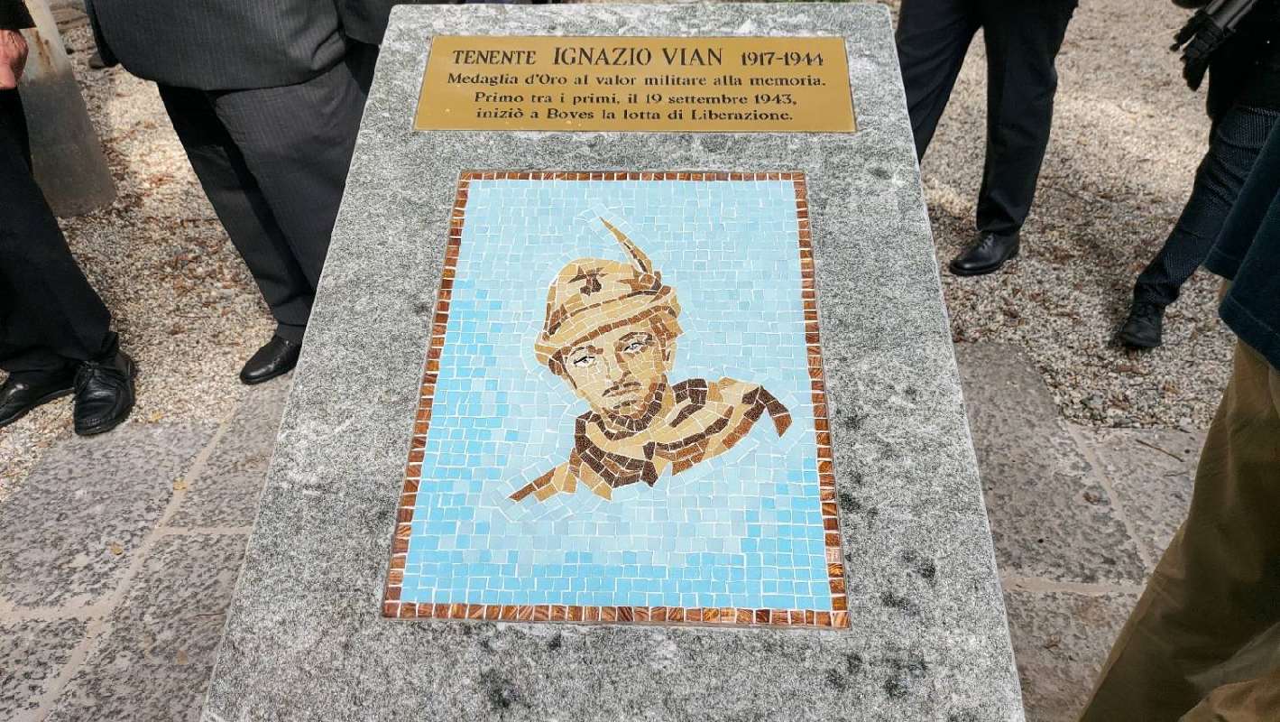 Commemorazione del partigiano ten. Ignazio Vian: inaugurazione lapide ...