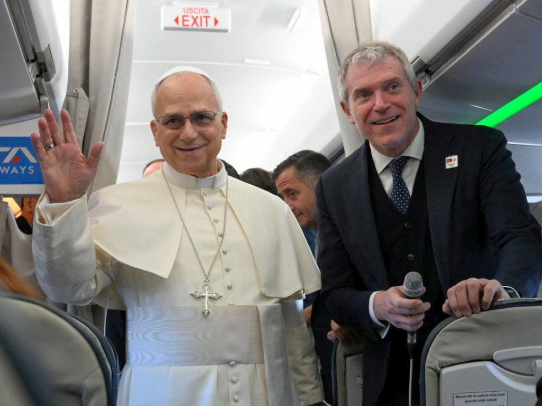 Il Papa a Torino per la Sindone? Pronti ad accoglierlo - Diocesi di Torino